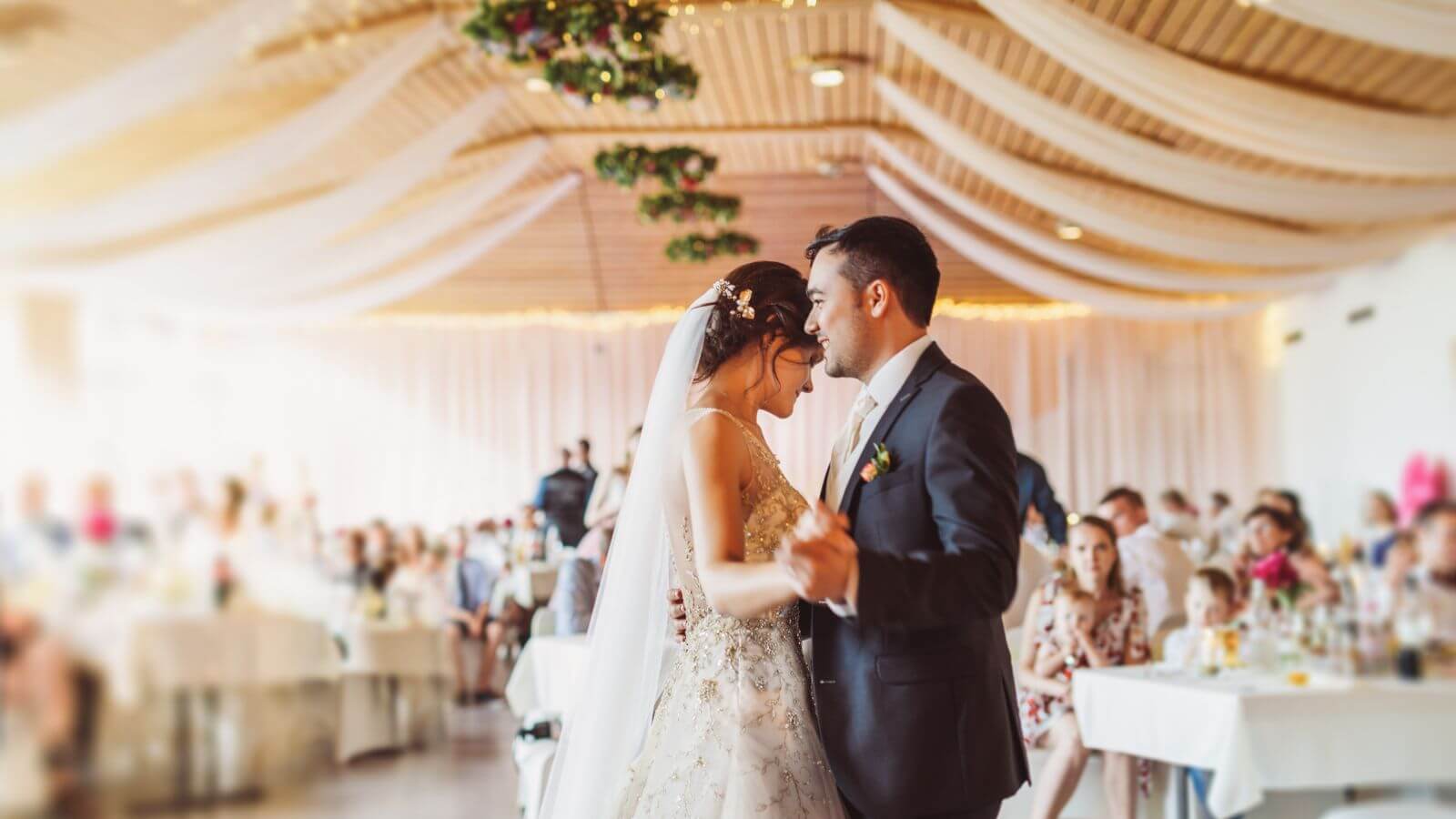 How to Select a Wedding Venue